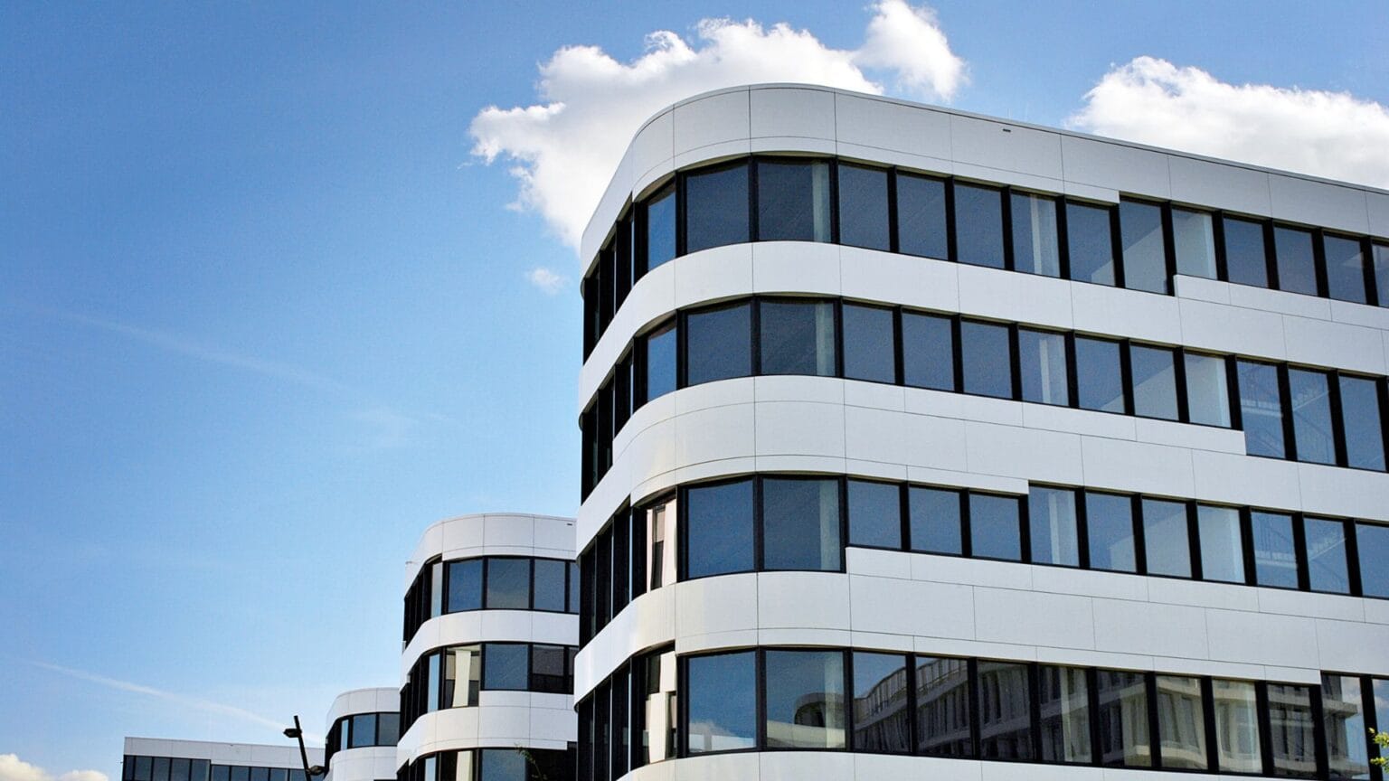 Add a little bit of body text - Sensoneo